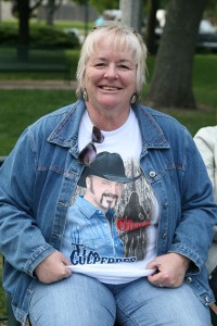 Tim Culpepper performed at Hampton Tuesday on the Town - NorthIowaToday.com