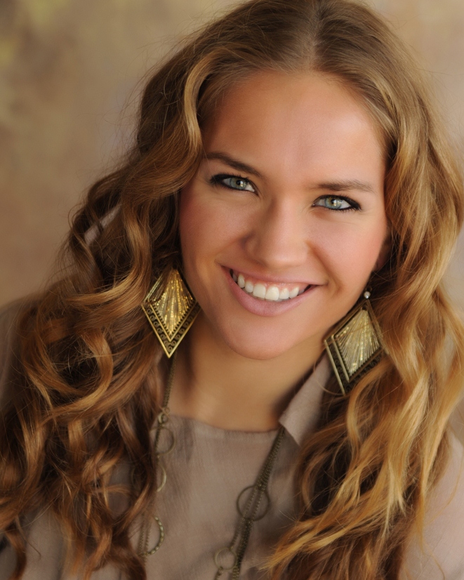 Nancy Whaley Memorial Scholarship Fund awards scholarship to Clear Lake ...