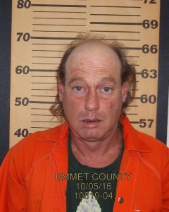 Iowa man allegedly strikes police officer with curtain rod; then meets ...