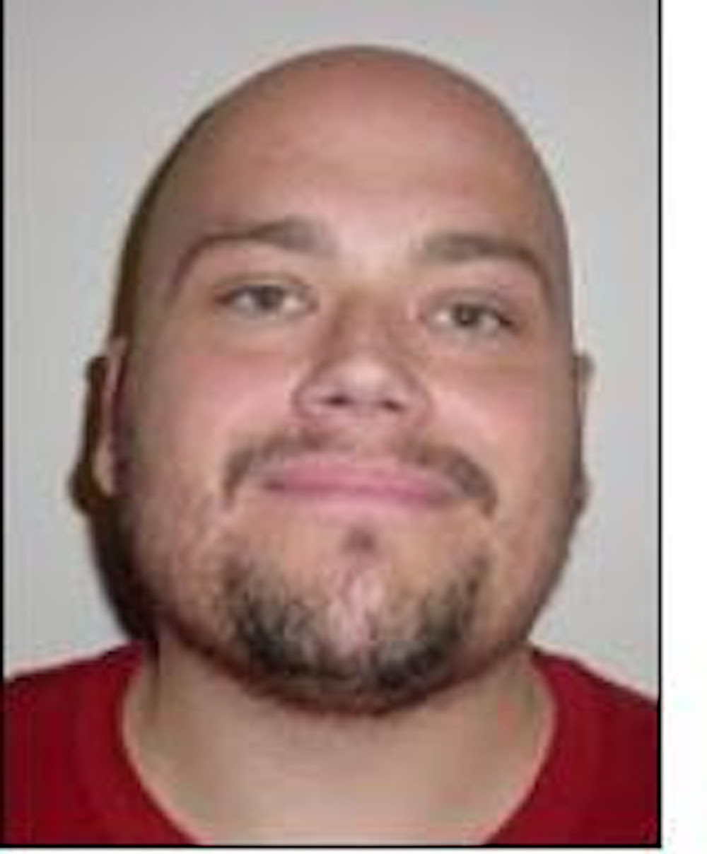 Authorities seeking Mason City man incarcerated in halfway house who ...