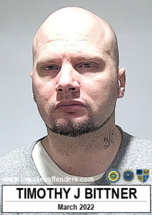 Algona police seek wanted, convicted sex abuser, warn of threats ...