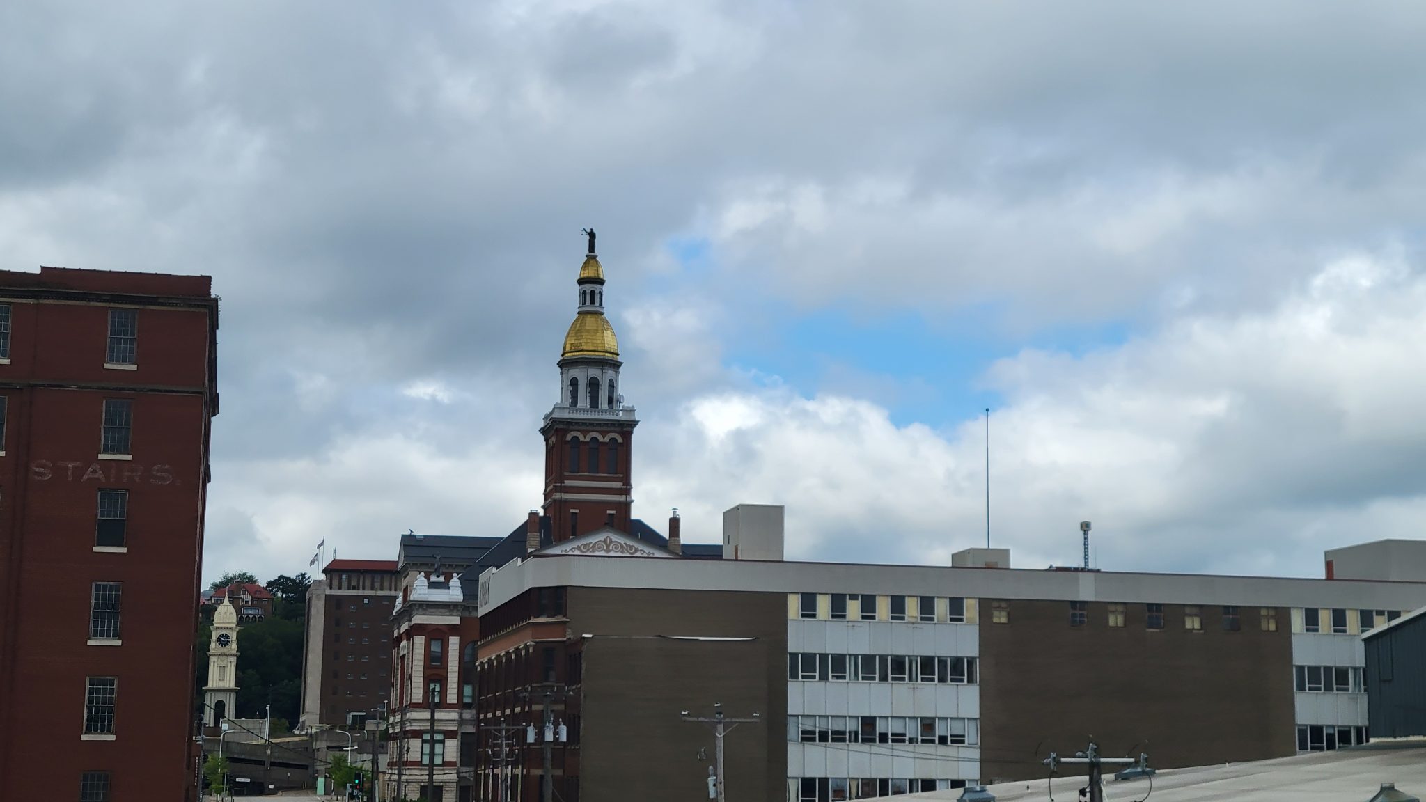 Juveniles arrested after shots fired in Dubuque - NorthIowaToday.com