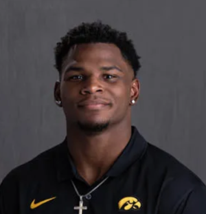 College Wrestling: Iowa's Gabe Arnold named NCAA Wrestler of the Week ...