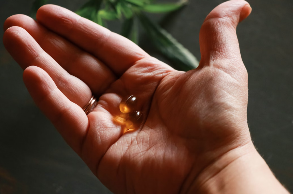 CBD Capsules: Unraveling the Effectiveness of This Popular Form of CBD ...