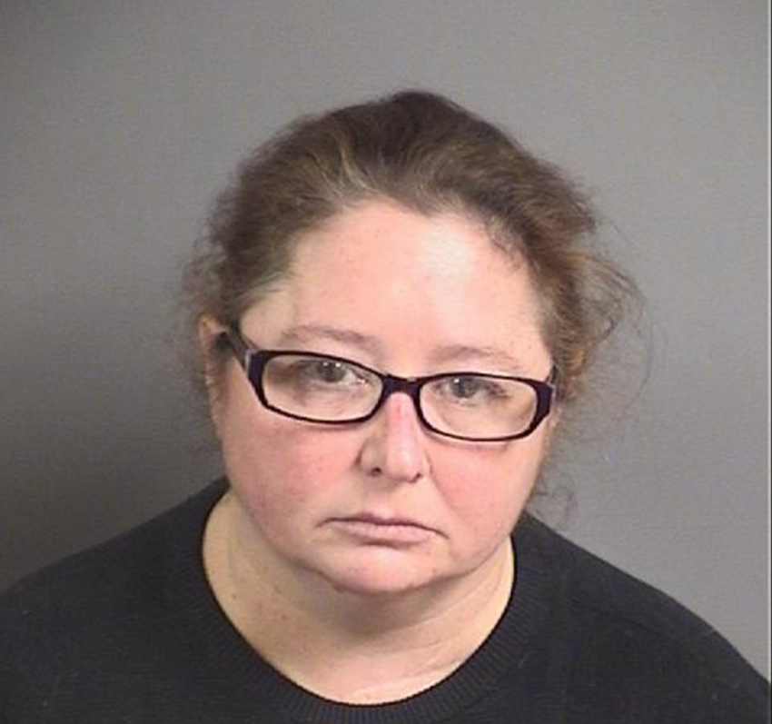 "Agitated" Iowa woman charged with terrorism after threatening hospital ...