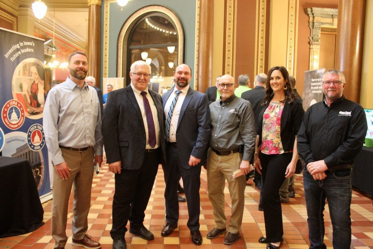 Senator Waylon Brown of Osage promotes "historic" 2022 tax cut ...