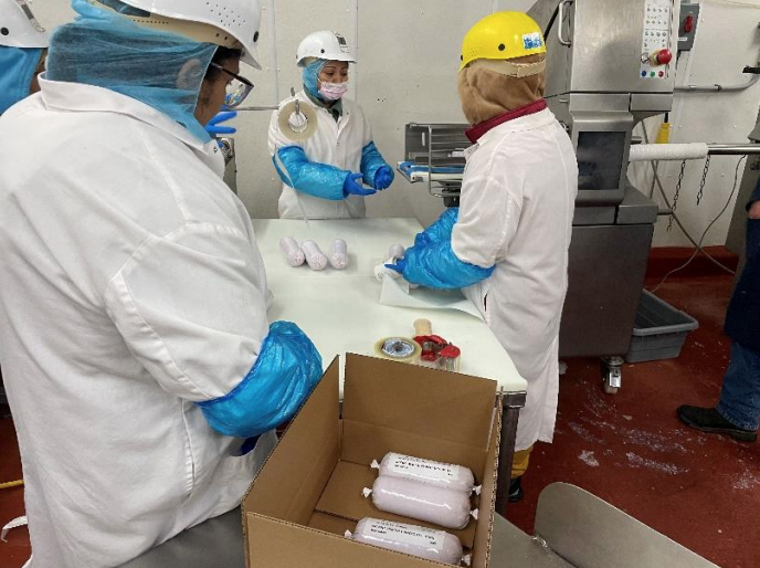 Fareway and Iowa Farm Bureau donate 26,950 lbs. of ground protein to ...