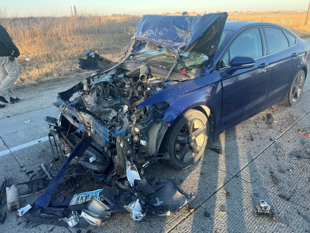 Northern Iowa auto collision yields totaled cars and ticket for texting ...