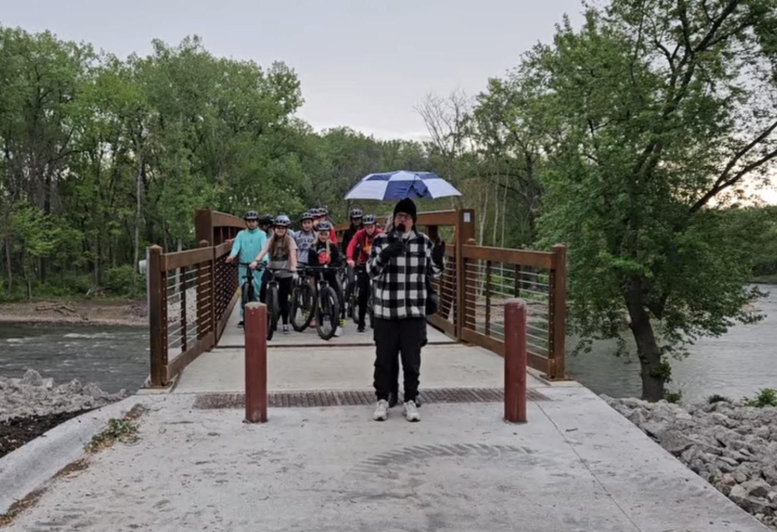 Mason City welcomes new trail and bridge in Murphy Park ...