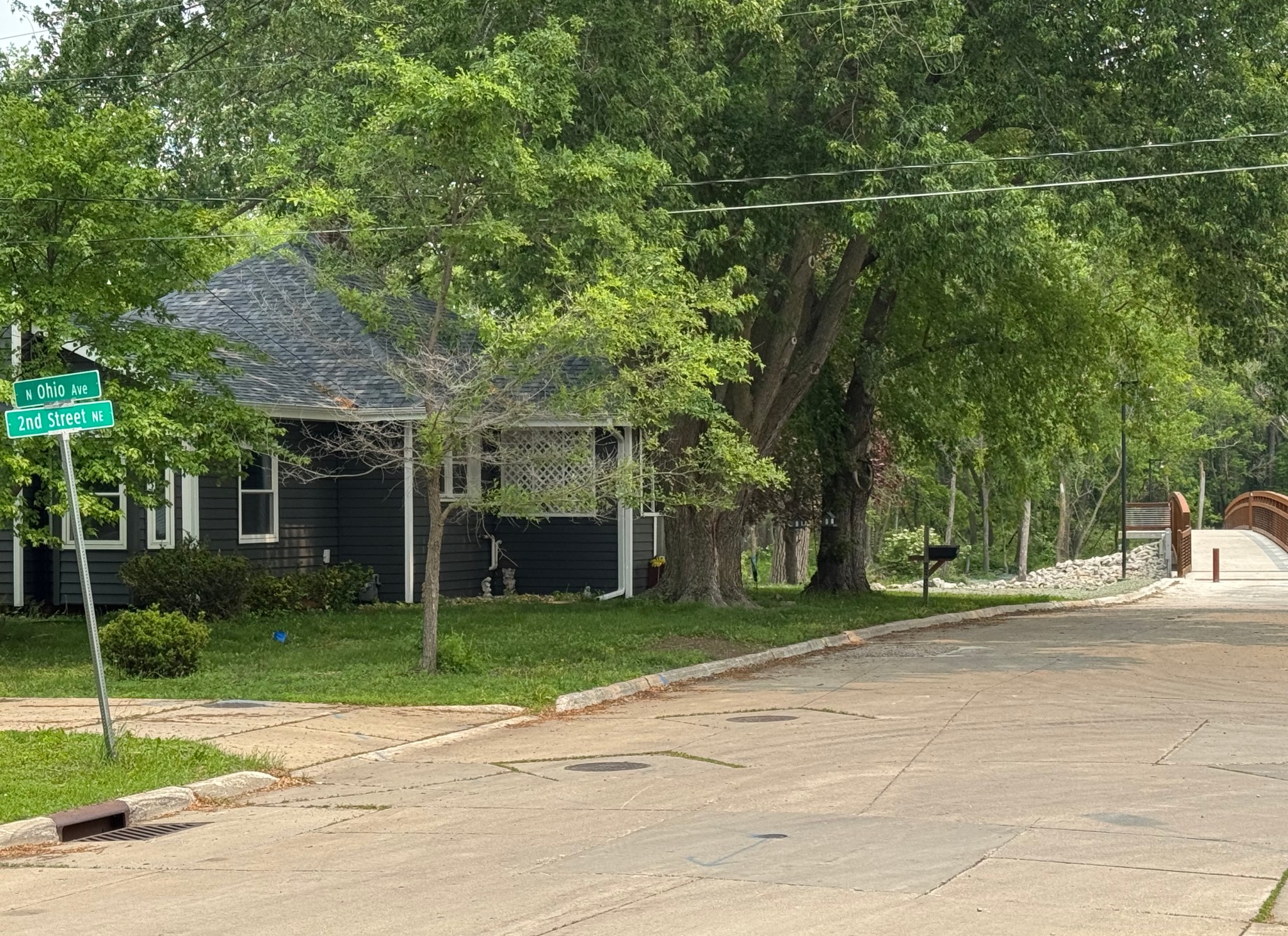 Mason City welcomes new trail and bridge in Murphy Park ...