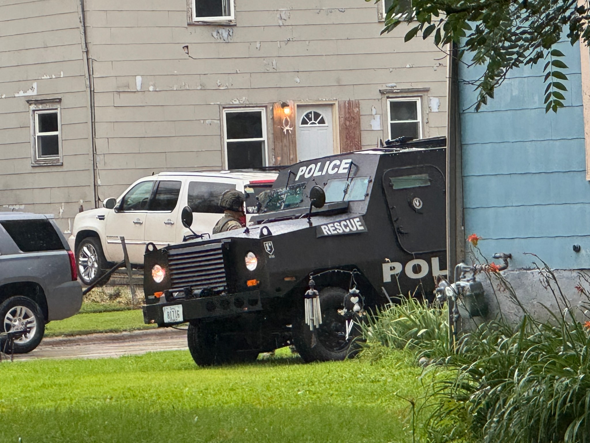 Police raid Mason City house as neighborhood startled by loud "BOOM ...