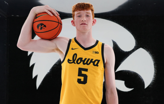 College Basketball: Iowa Hawkeyes sign 4-star recruit Ethan Harris ...