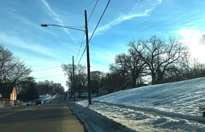 Mason City clears out area of 4th Street NE near East Park after ...